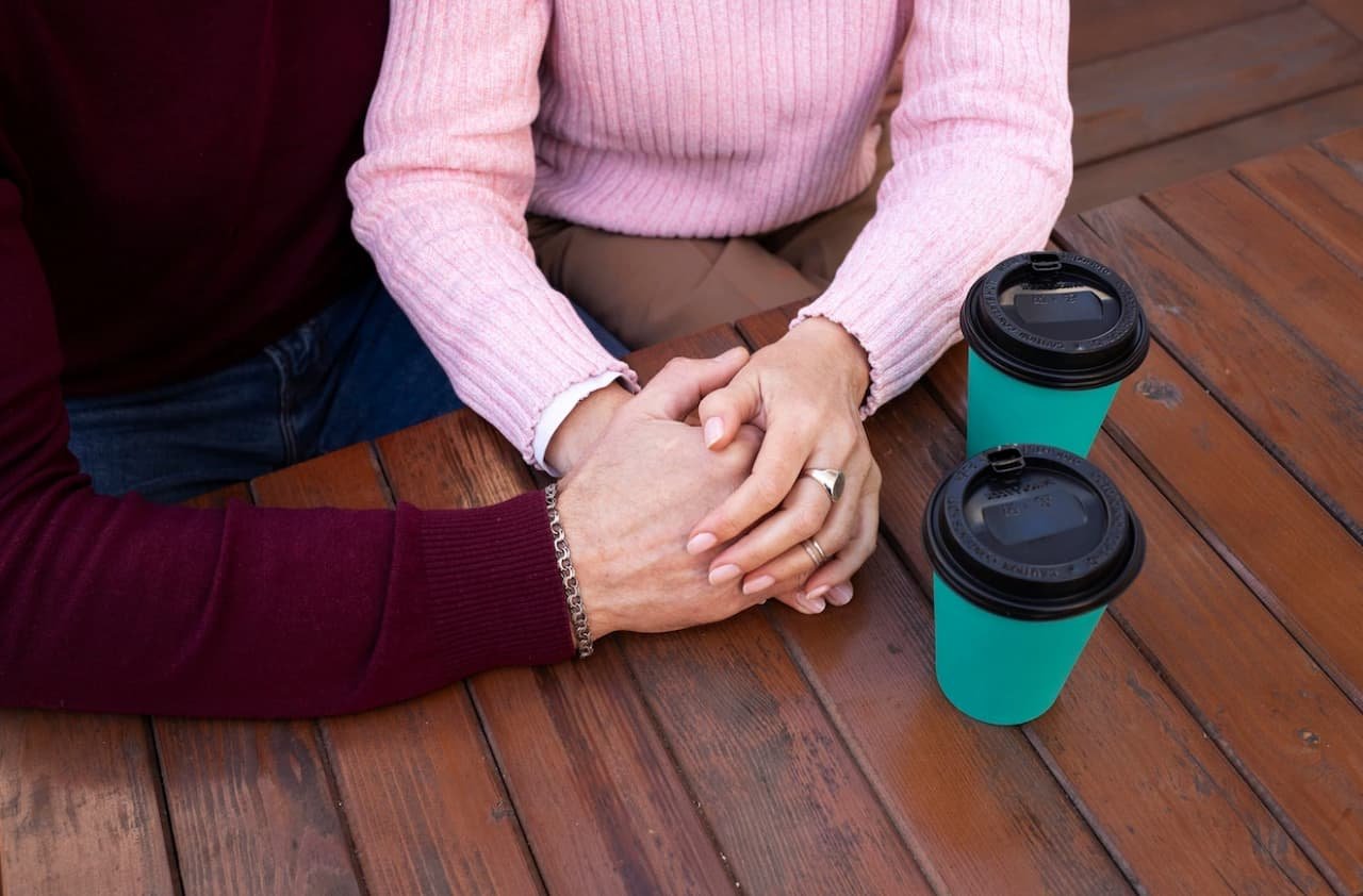 10 Ways to Stop Begging for Attention in a Relationship ...