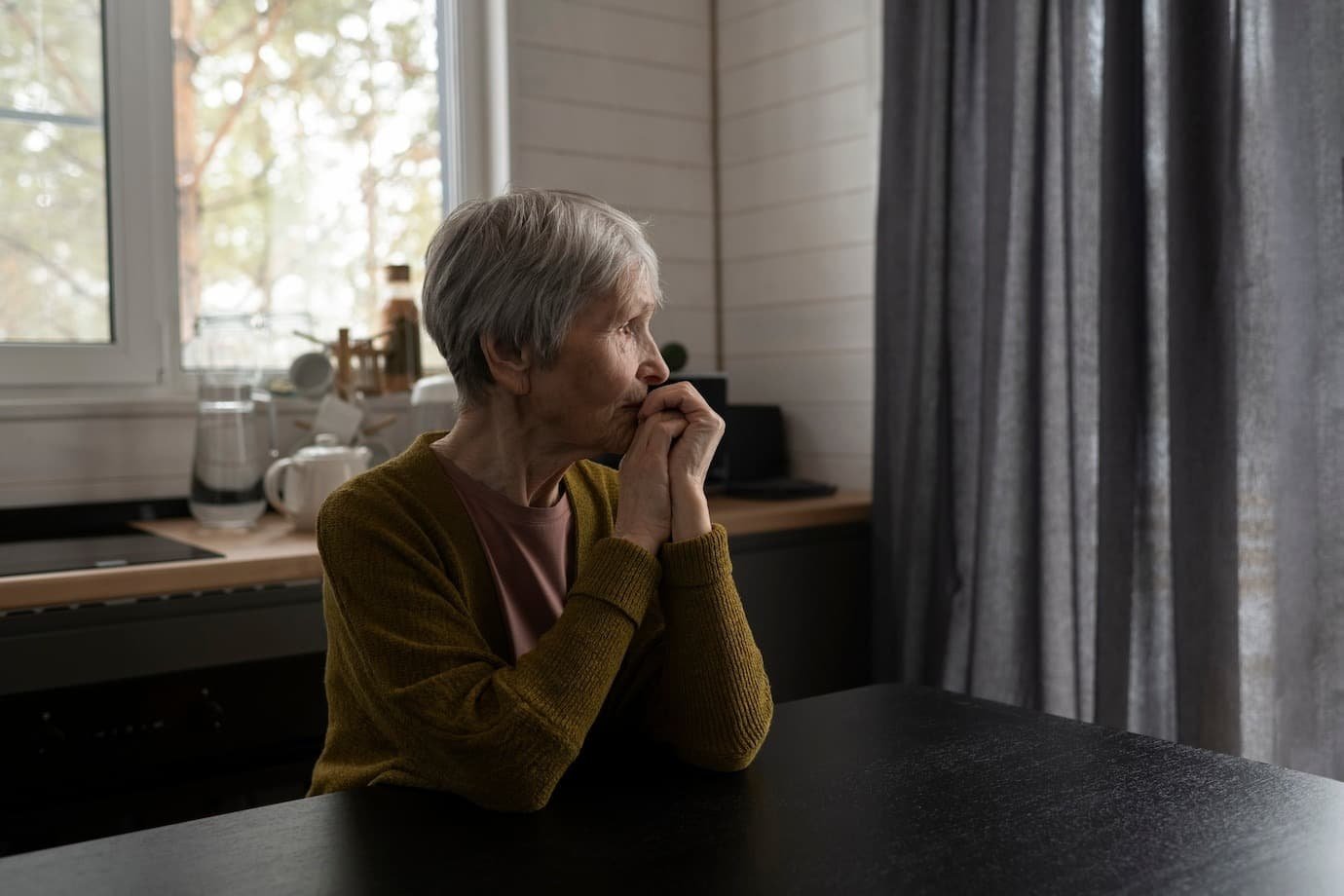 5 Major Mental Health Issues In Older Adults - OnlineCounselling4U